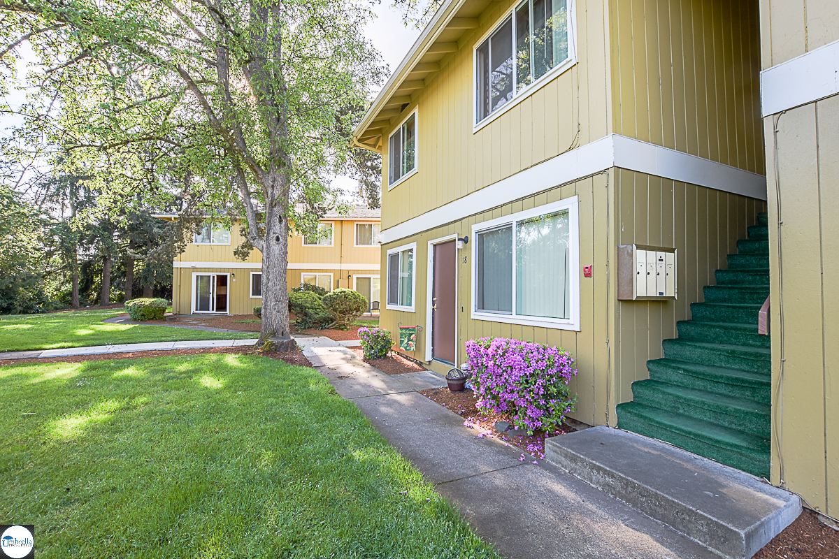 Hallmark Apartments – Umbrella Properties